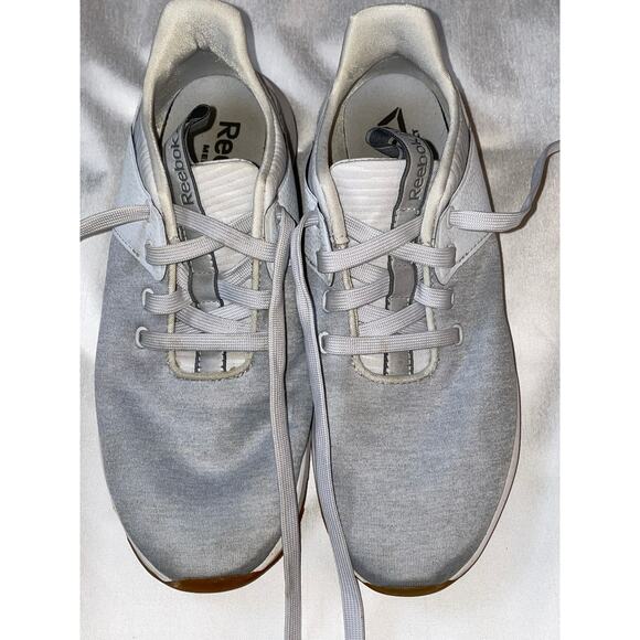 Reebok | Shoes | Reebok Memory Tech Lt Womans Athletic Shoe Size 75 ...